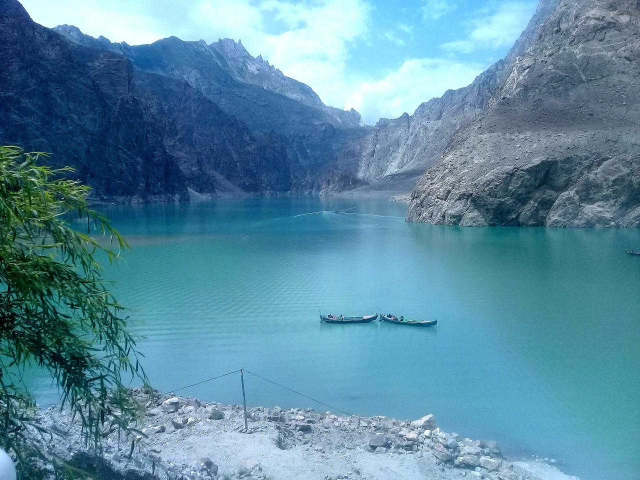 6-Day Hunza Valley Horse Riding Safari in Pakistan
